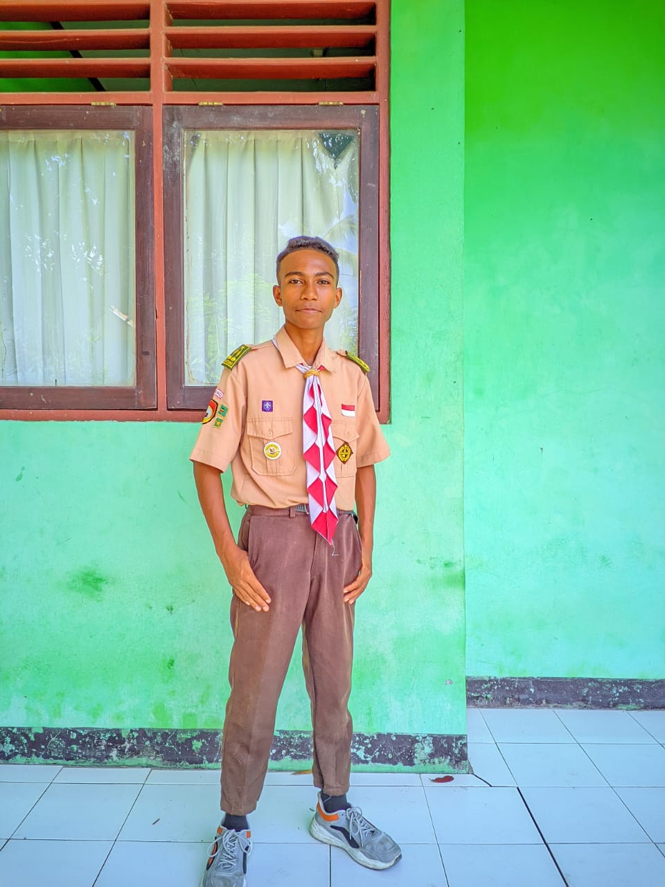 Aku dan sahabat - Gerakan NTT Membaca dan NTT Menulis